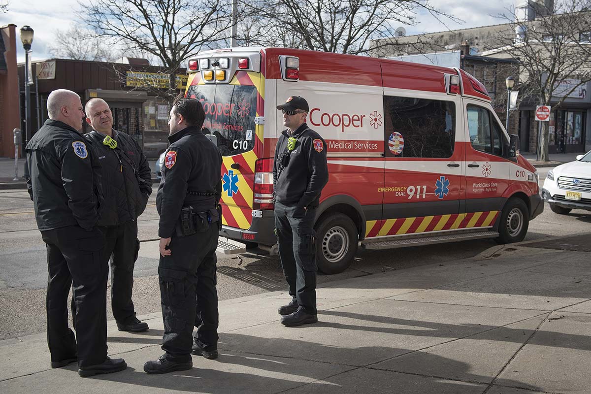 To get to patients faster, ambulances roam Camden - Philly.com - Camden ...