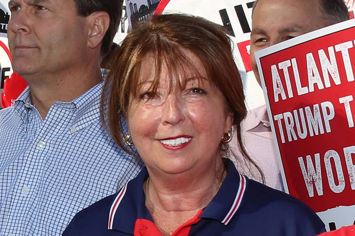 Laurel Brennan's Instagram, Twitter & Facebook on IDCrawl