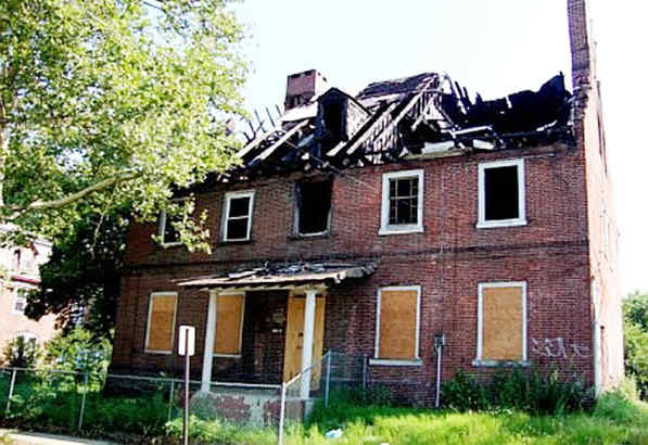 Ugliest Homes Inside Britain's 10 Ugliest Homes From Block Brick