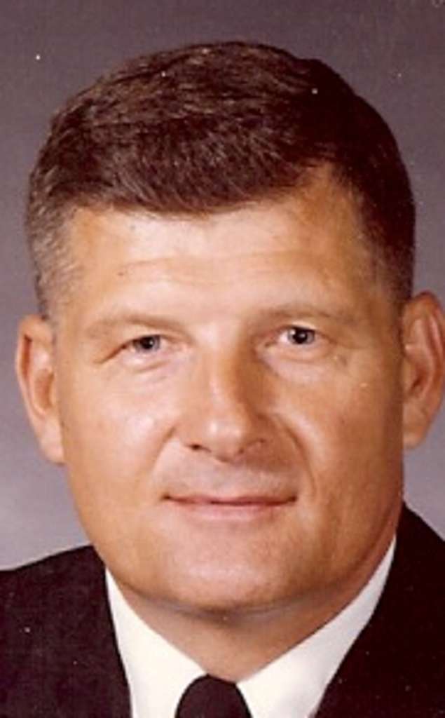 Benjamin Fish's Instagram, Twitter & Facebook on IDCrawl