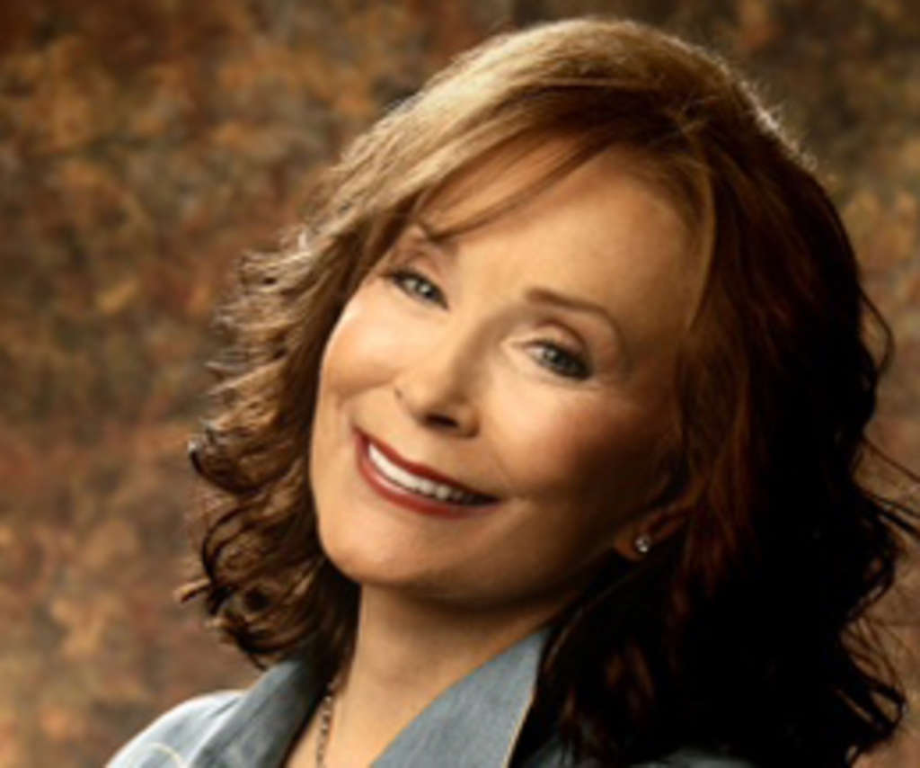 Lynn Boots's Instagram, Twitter & Facebook on IDCrawl