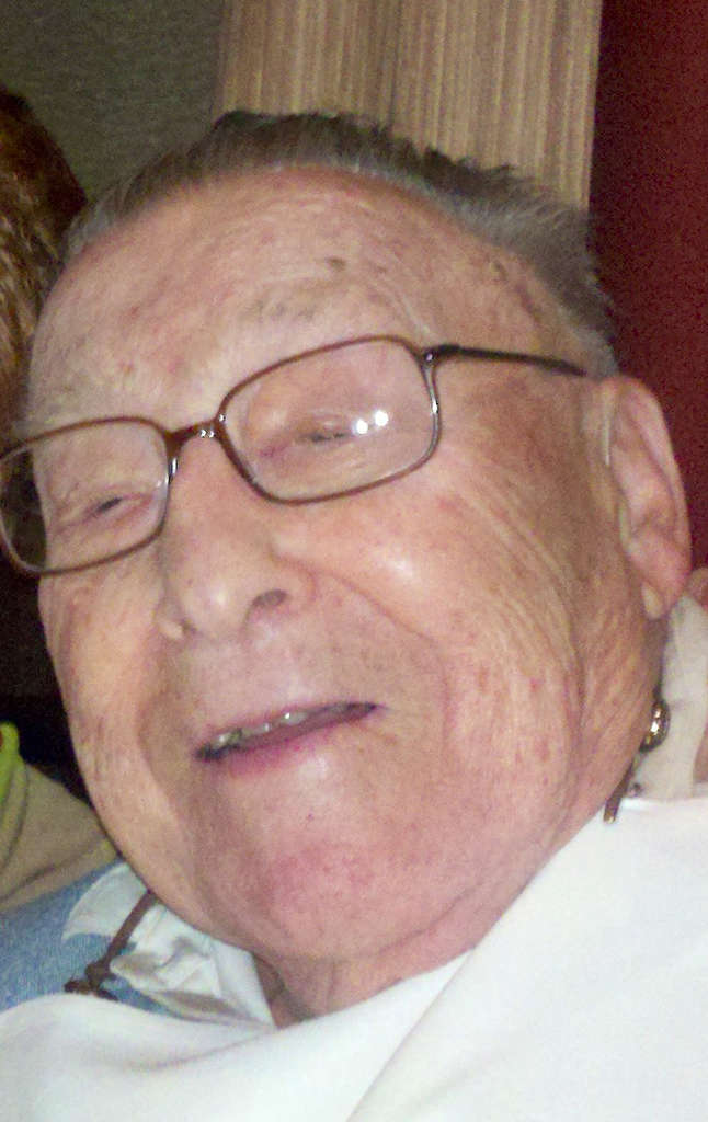 Philip Small's Instagram, Twitter & Facebook on IDCrawl