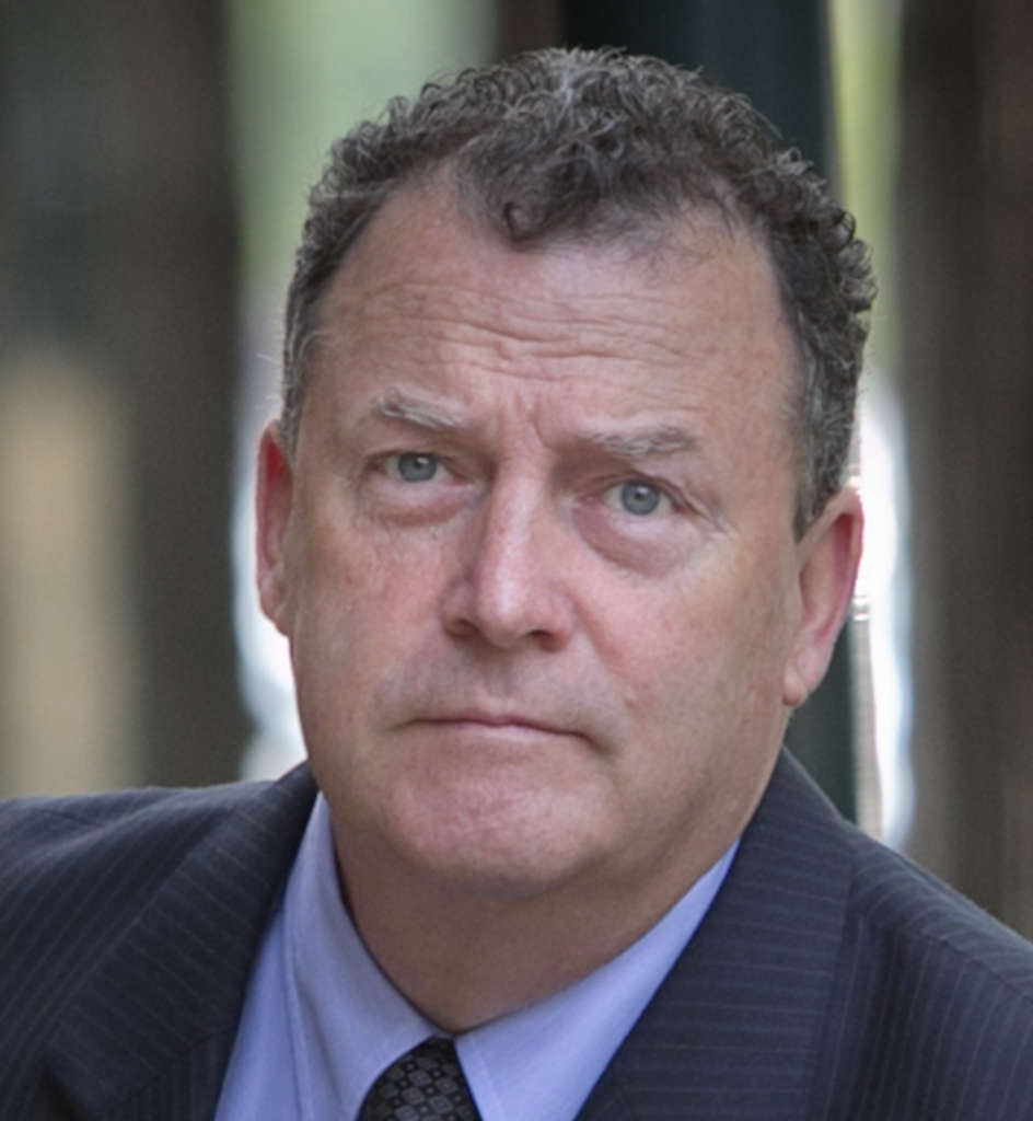 Robert Moy's Instagram, Twitter & Facebook on IDCrawl