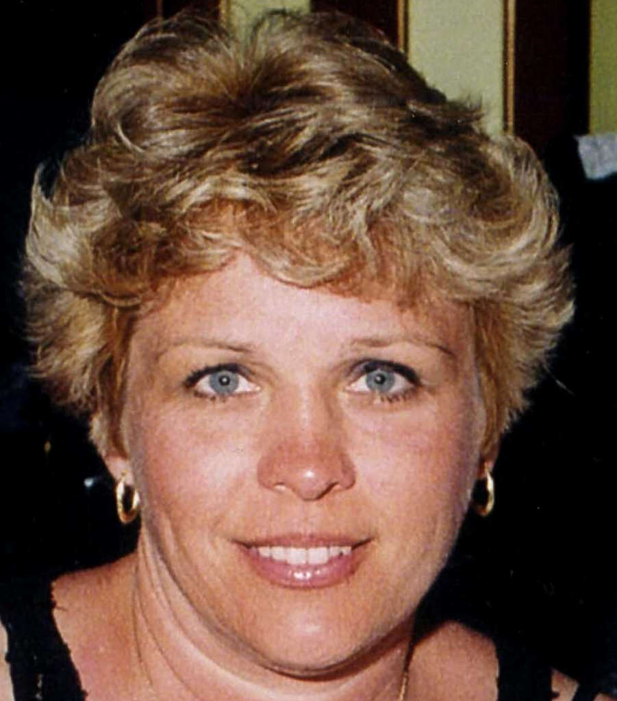 Sherri Berg's Instagram, Twitter & Facebook on IDCrawl