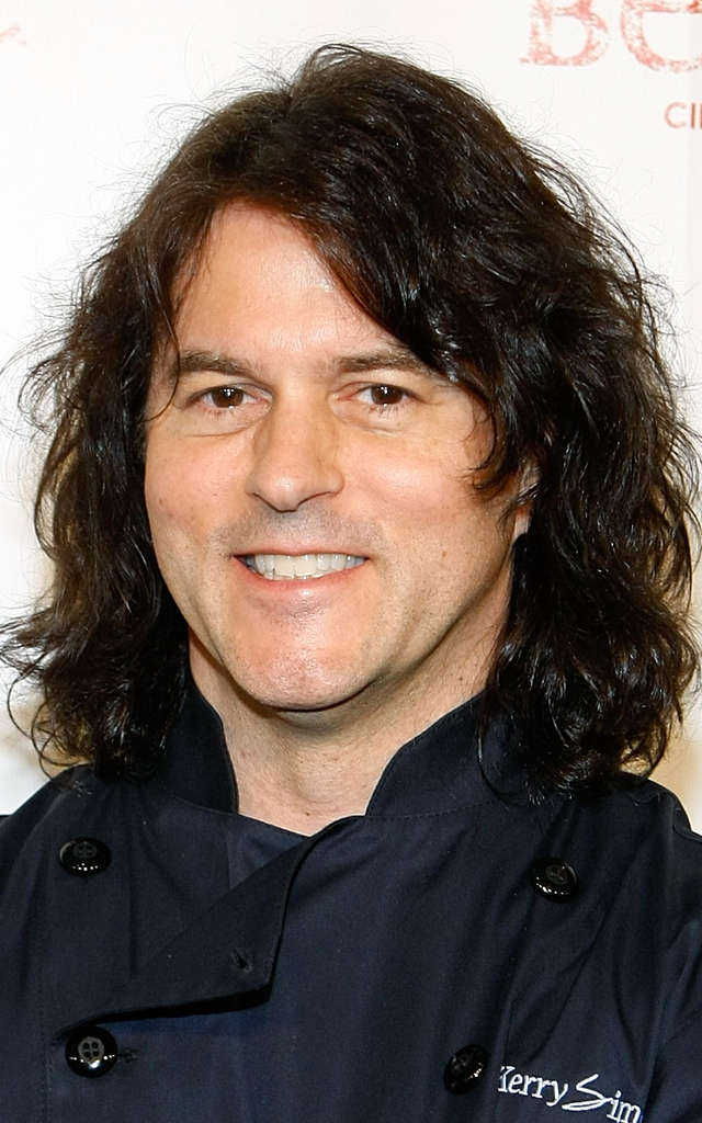 Kerry Simon's Instagram, Twitter & Facebook on IDCrawl